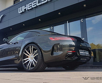 Mercedes AMG GT Tuning mit Felgen und Auspuffanlage